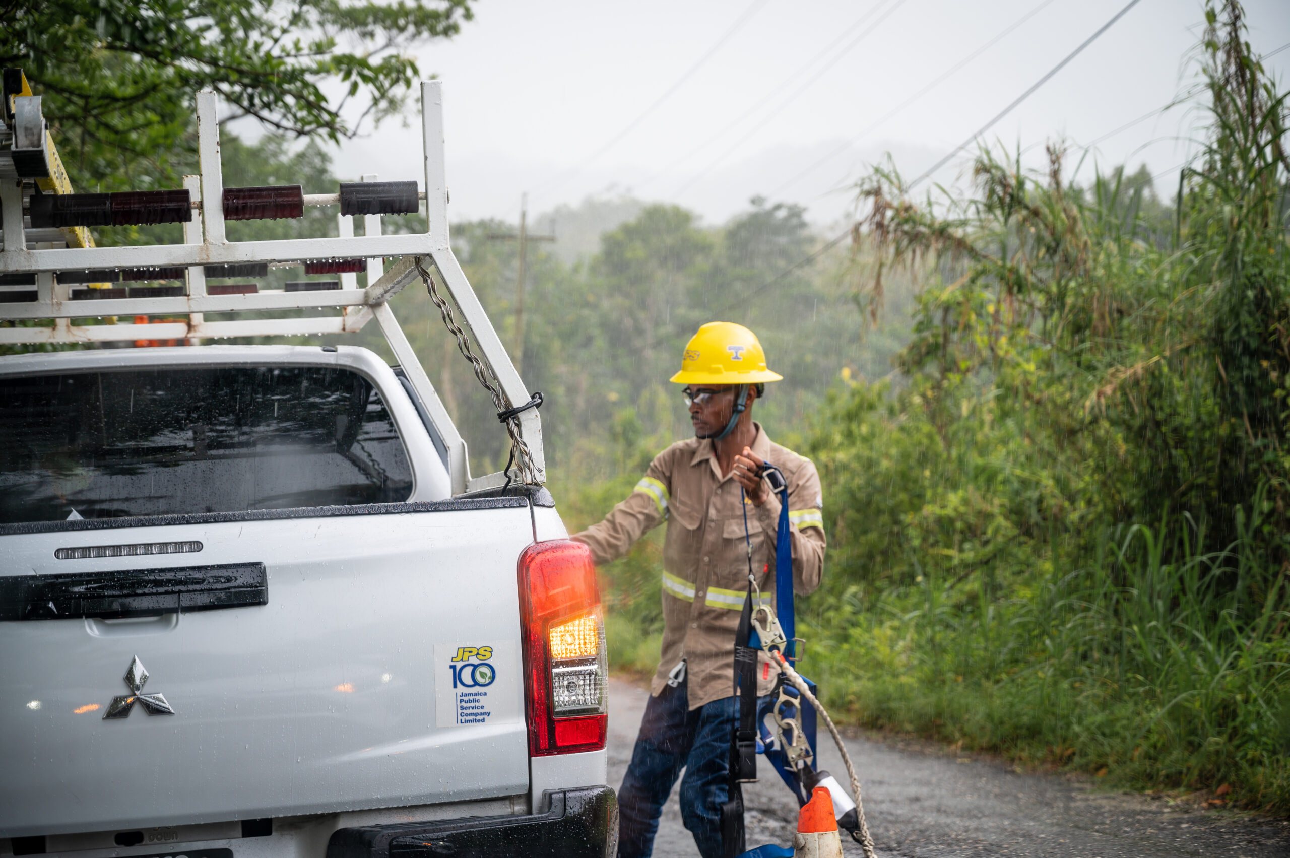 JPS Teams to Carry out Restoration Works Overnight - JPS